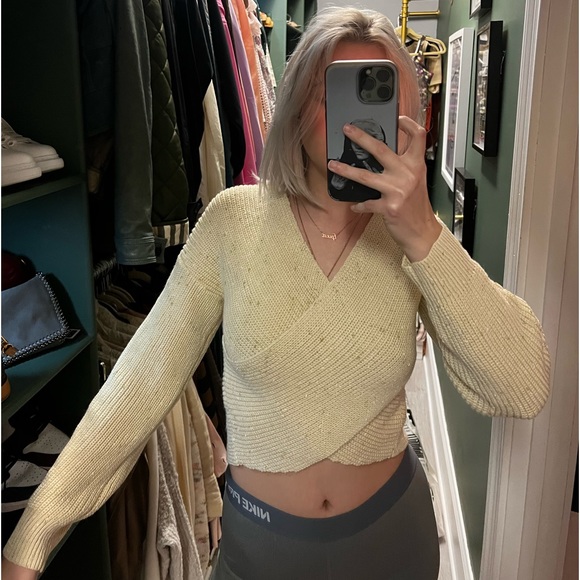vestique | Sweaters | Vestique Cropped Cross Cross Sweater | Poshmark